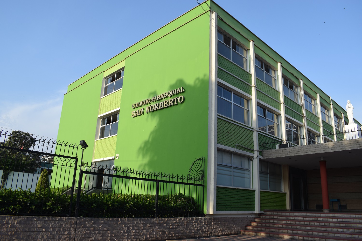 Colegios – Asociación de Instituciones Educativas Católicas – AIEC